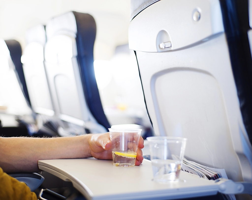 Is In-Flight Drinking a Good Idea? | AquAid UK